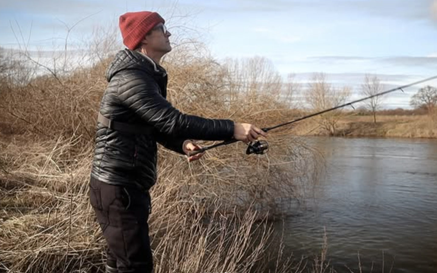 Big River Perch Fishing: A Day on the River Severn - Predator Fishing World