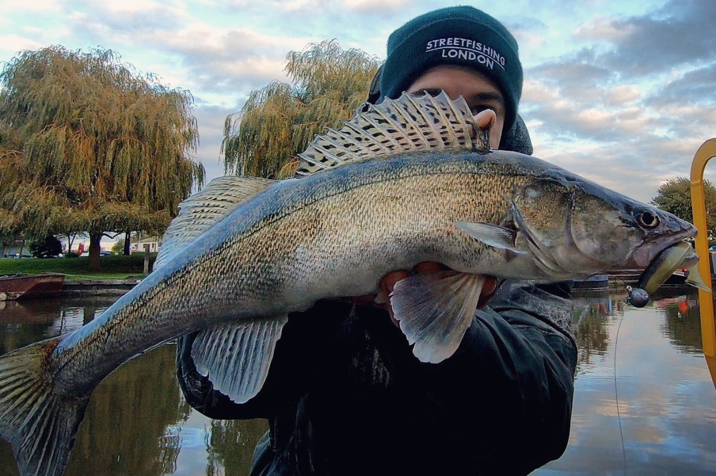 Top 10 Tips for Catching More Zander on Lures - Predator Fishing World