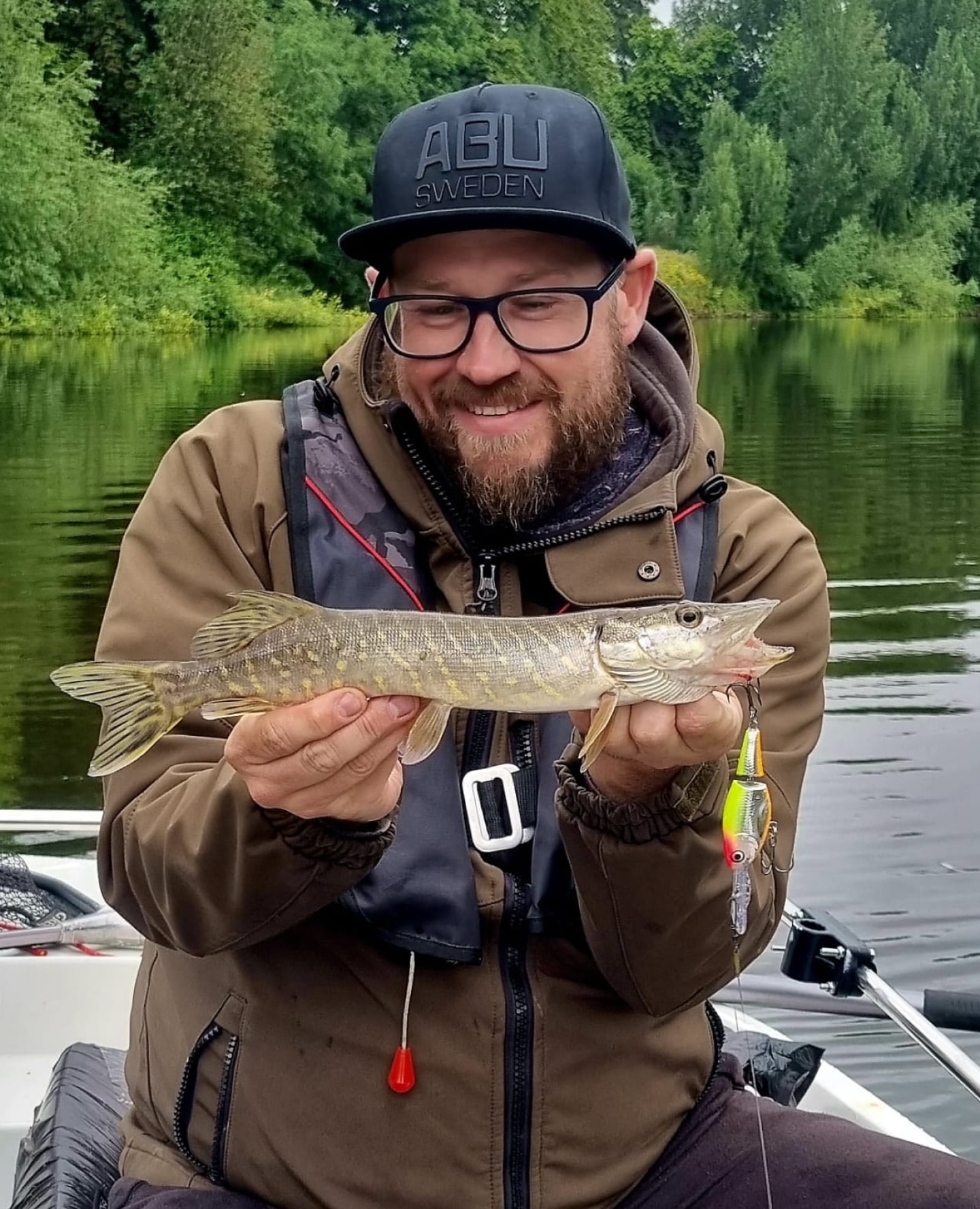 How to Pike Fish with Lures - Predator Fishing World
